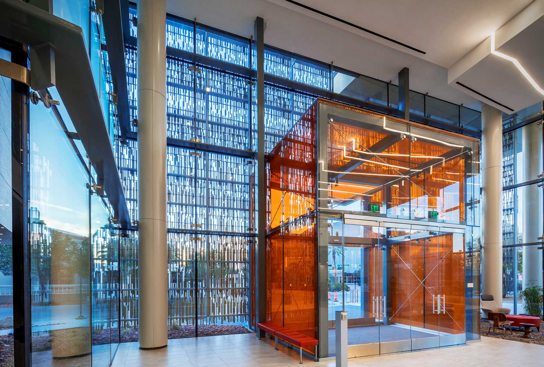 Arktura Secare® - Customizable Wall System