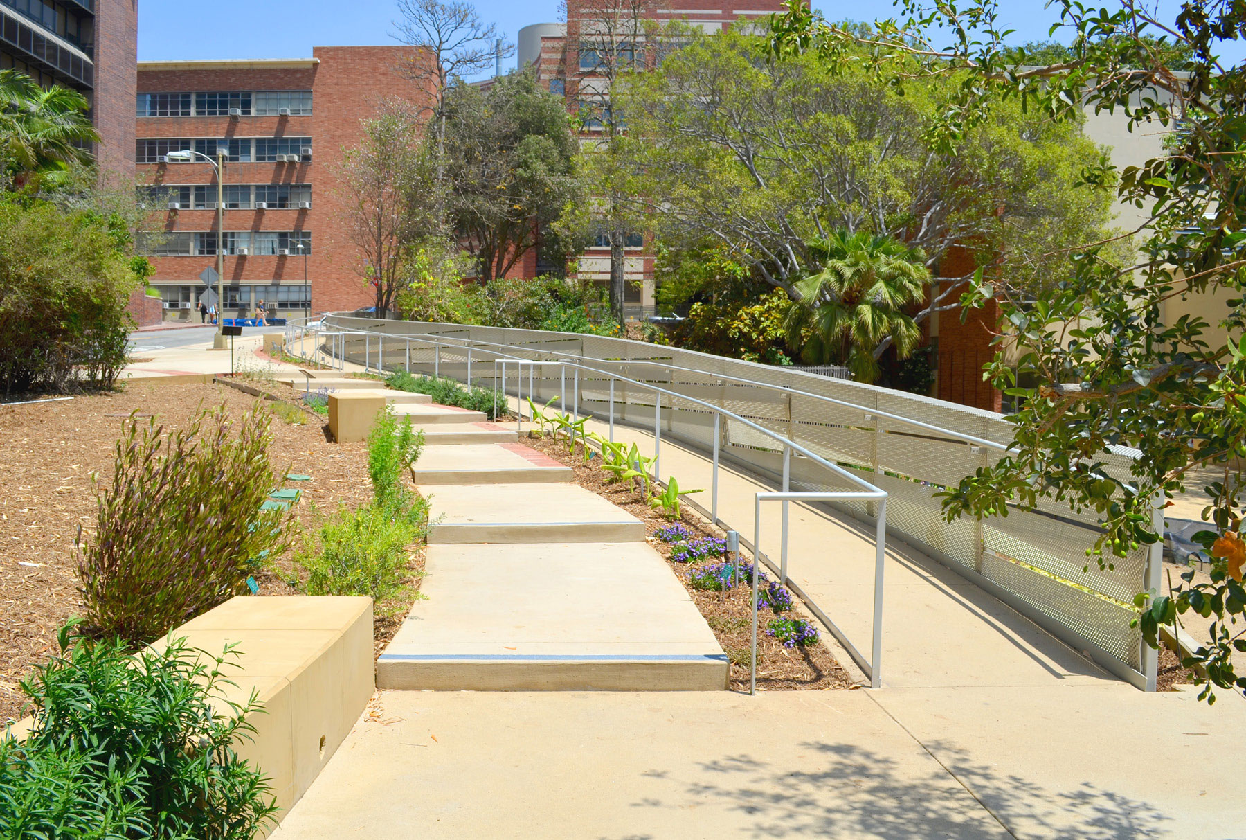 Perforated Metal Screen Panels | Sculptural Fence - Arktura