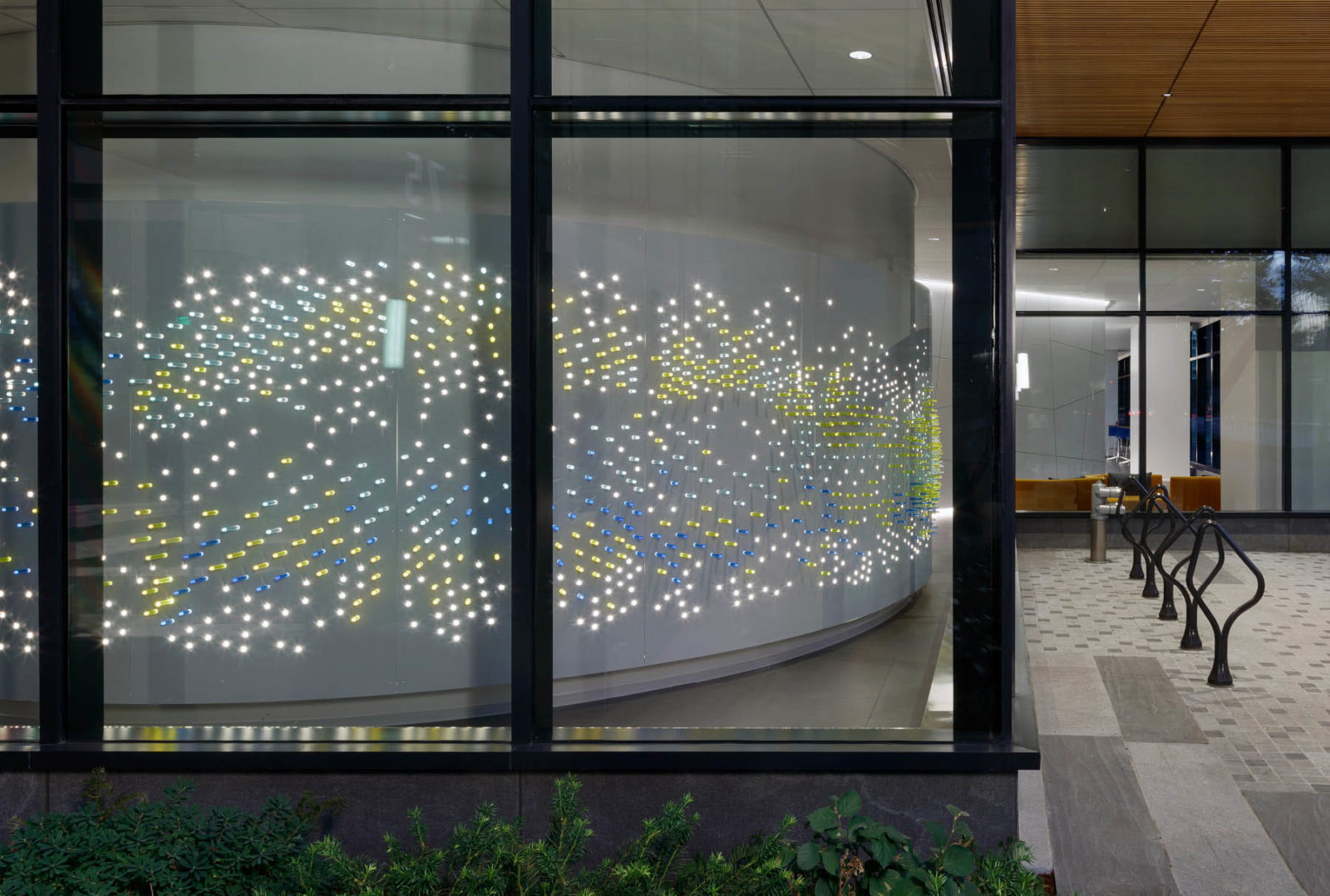 Arktura Solutions Studio® - IBM Watson - Screen & Wall System