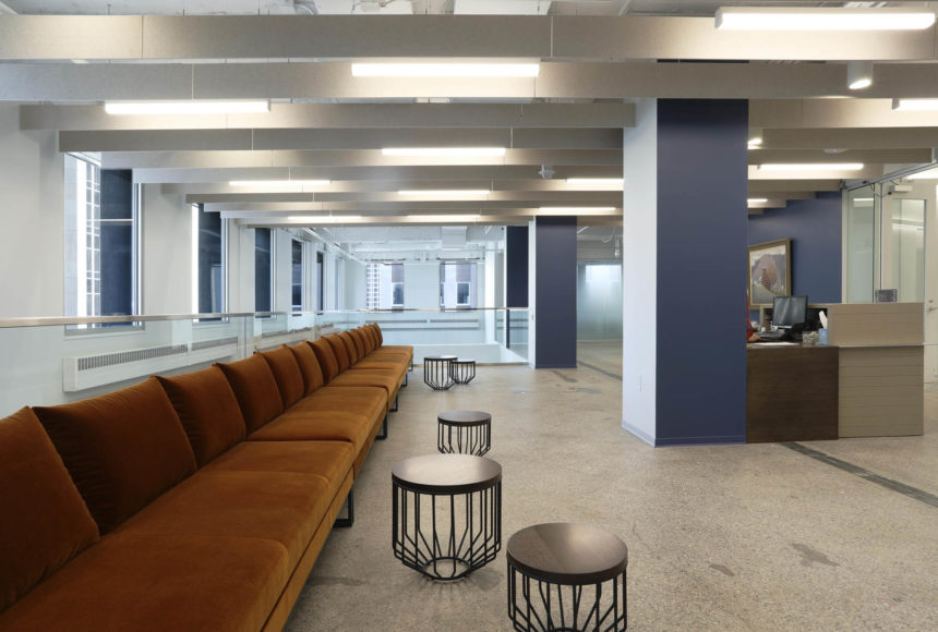 Acoustic Ceiling Fins System - Arktura SoundEdge®