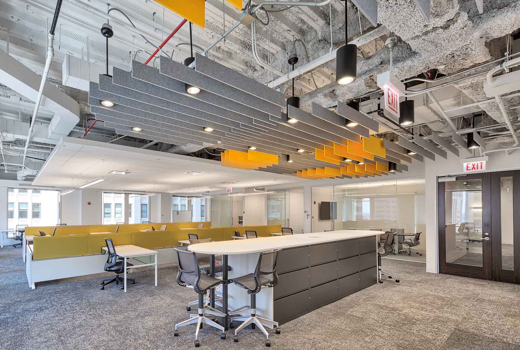 Acoustic Ceiling Fins System - Arktura SoundEdge®