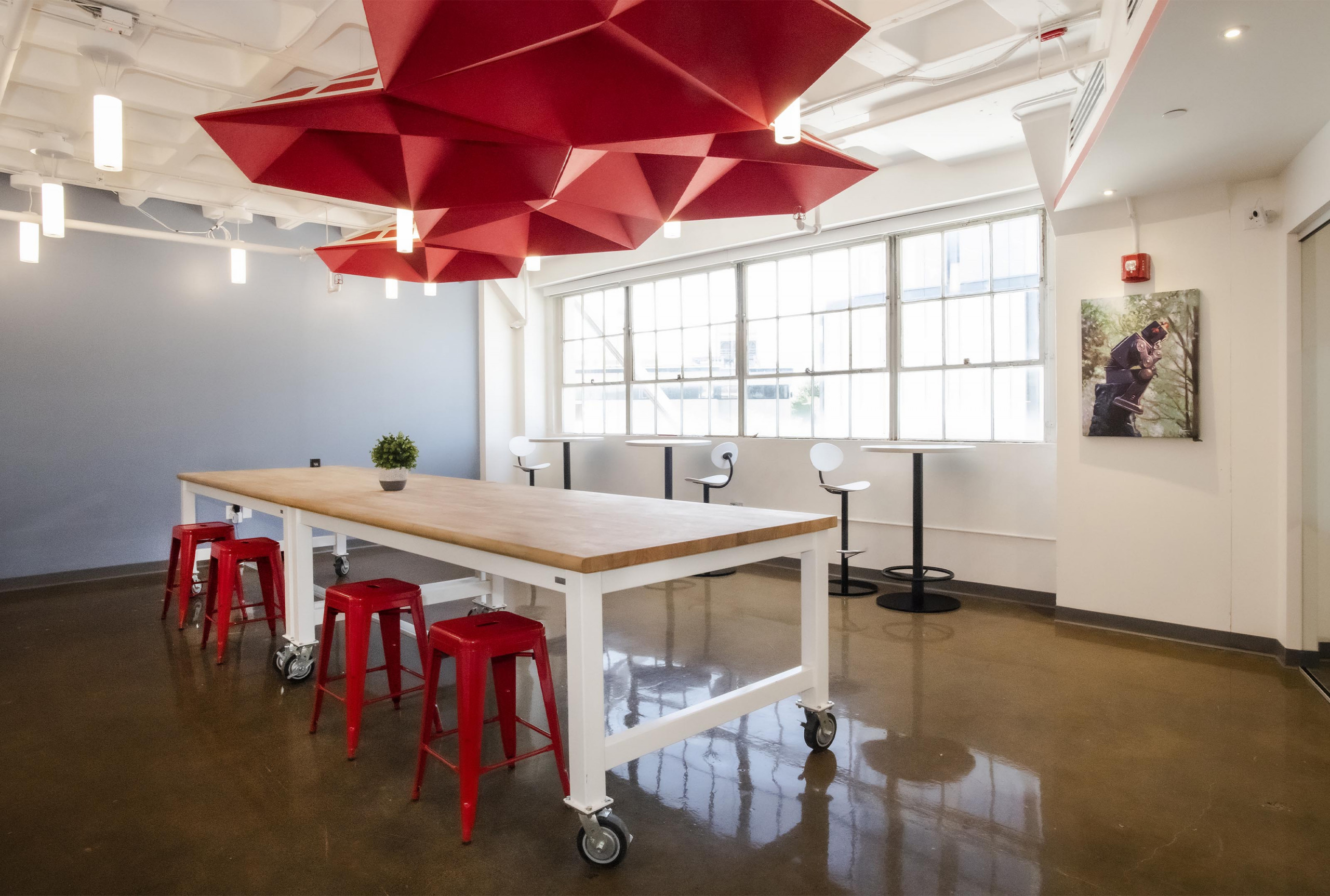 Hexagon Ceiling Panels - Arktura SoundStar®