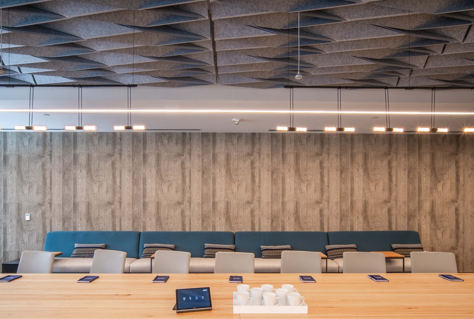 Mission Veterinary Partners - Arktura