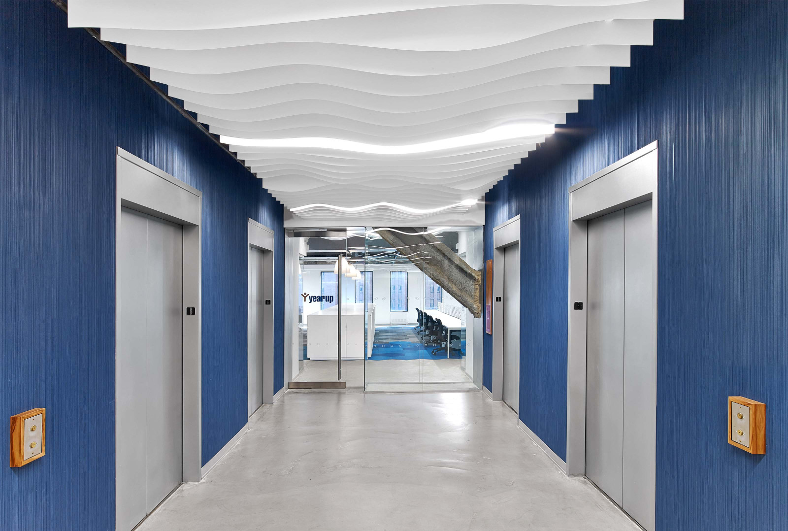 Ceiling Baffles Preconfigured and Adaptive - Arktura