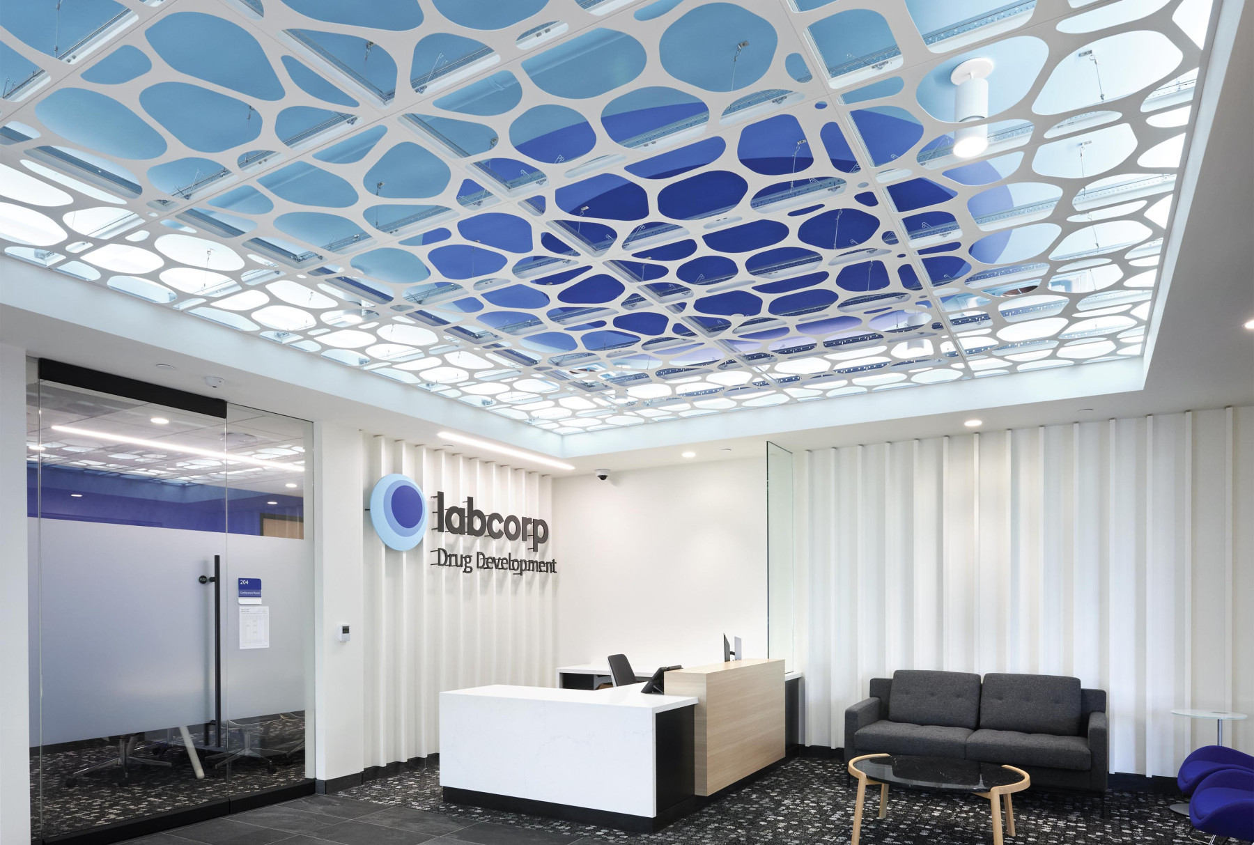 6 Ideas for Creating Unforgettable Lobby Designs and Reception Areas ...